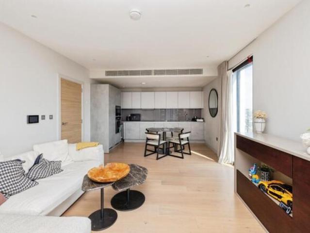 2 bedroom apartment for rent in Sutherland Street, London, SW1V