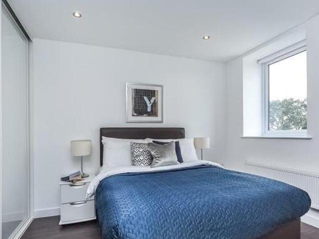 2 Bedroom Apartment For Rent In Sutton