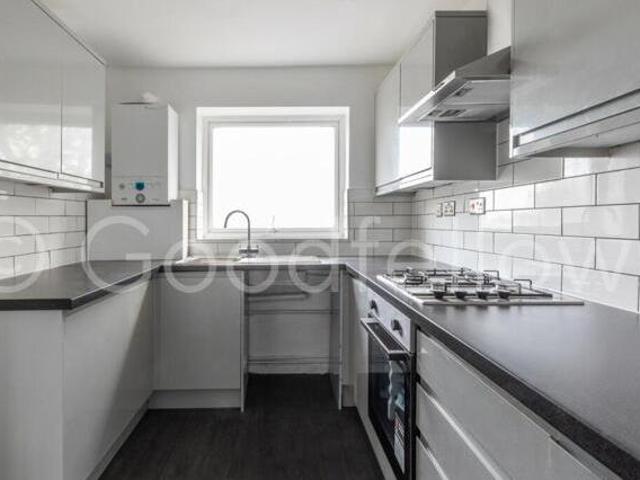 2 Bedroom Apartment For Rent In Sutton, Surrey