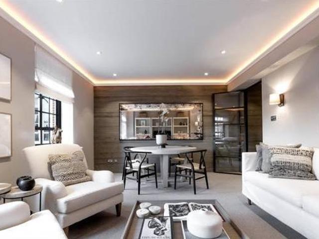 2 bedroom apartment for rent in Swan Court Chelsea Manor Street London SW3