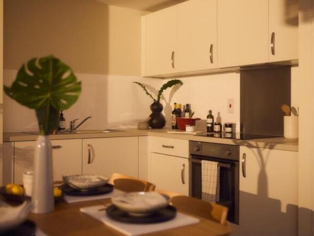 2 bedroom apartment for rent in Sweet Street, Leeds, West Yorkshire, LS11