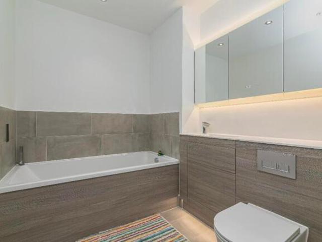 2 bedroom apartment for rent in Sydney Road, WATFORD, WD18