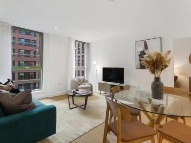 2 bedroom apartment for rent in Sadlers Place, B5