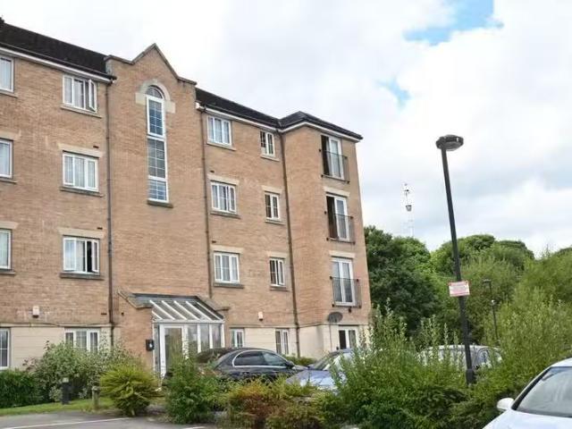 2 bedroom apartment for rent in Sandhill Close Plot 68, Brad.