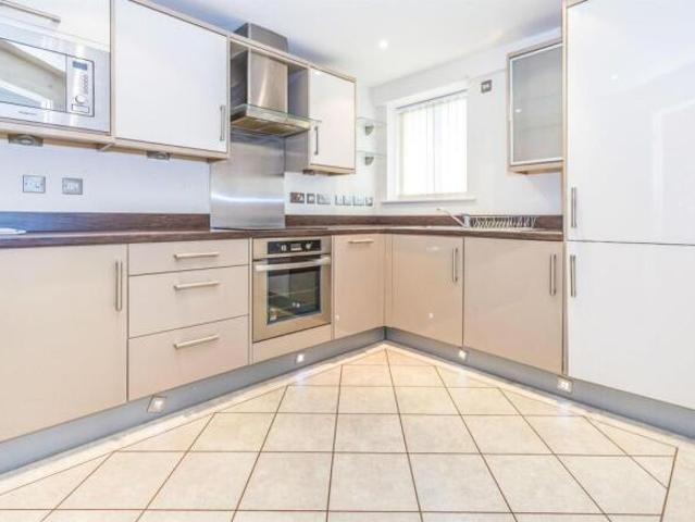 2 bedroom apartment for rent in Sansome Point, Worcester, WR1