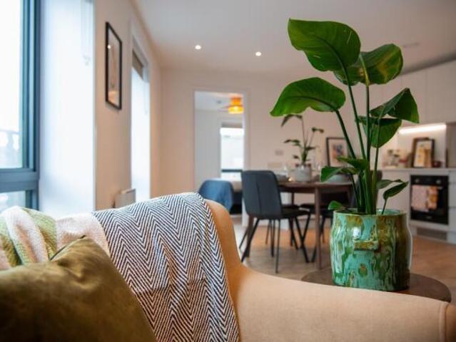 2 bedroom apartment for rent in Saxton Lane, Leeds, West Yorkshire, LS9