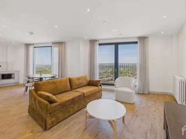 2 bedroom apartment for rent in Selborne Road, London E17