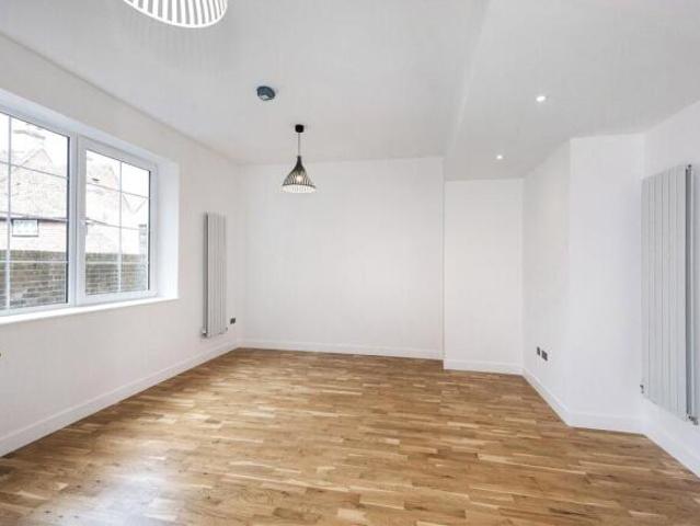 2 bedroom apartment for rent in Seren House, 67 High Street, Edenbridge, Kent, TN8