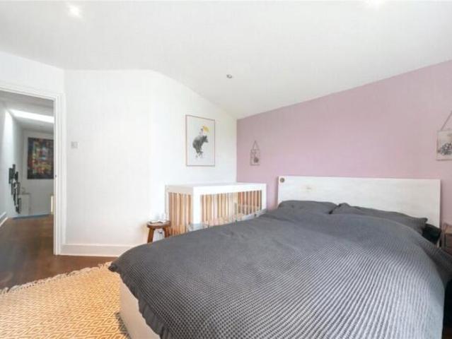 2 bedroom apartment for rent in Shenley Road, London, SE5