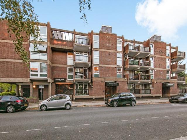 2 bedroom apartment for rent in Sheridan House, Wincott Street, Kennington, SE11