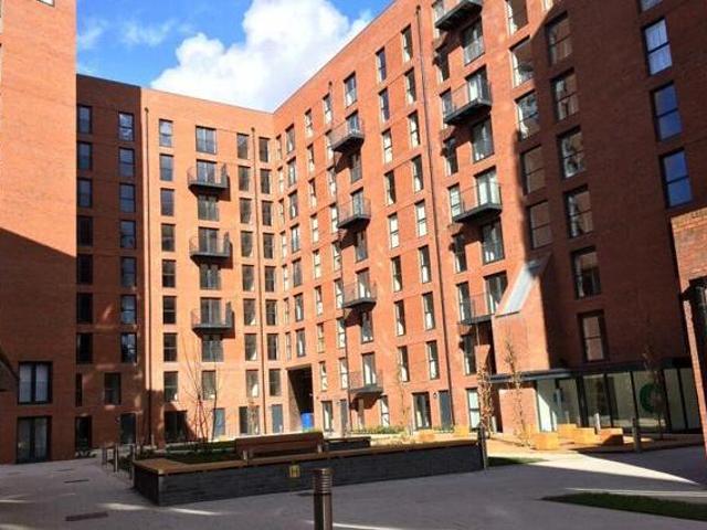 2 Bedroom Apartment For Rent In Sillvan Way, Salford