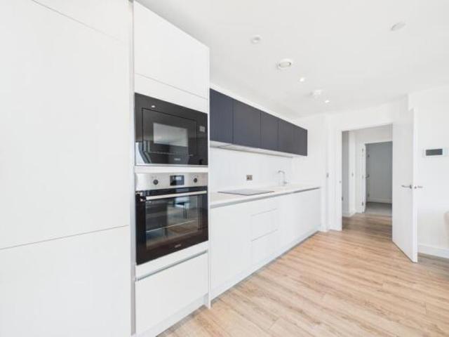 2 bedroom apartment for rent in Silvercroft Street, Manchester, M15