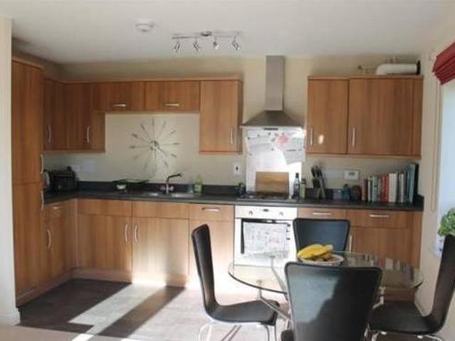 2 bedroom apartment for rent in Sinclair Drive Basingstoke RG21