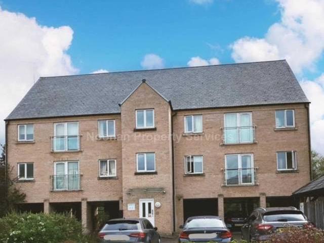 2 bedroom apartment for rent in Skipper Way Little Paxton PE19