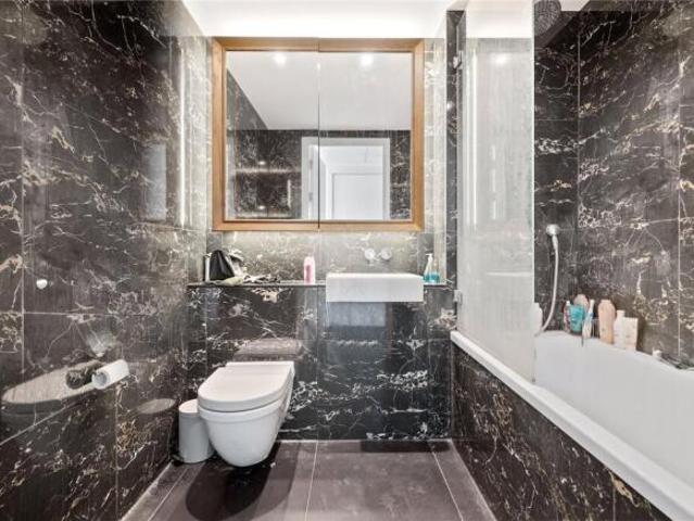 2 bedroom apartment for rent in Sky Gardens, 155 Wandsworth Road, Nine Elms, London, SW8