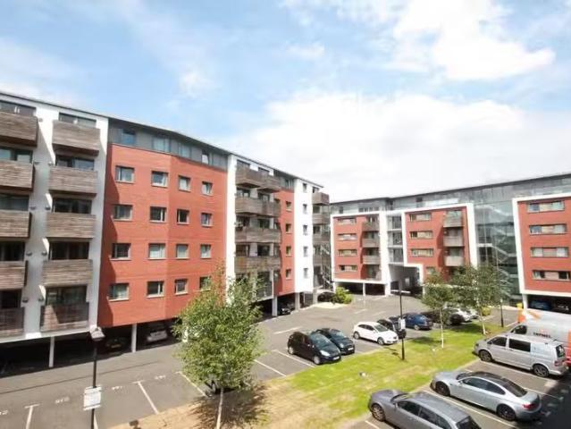 2 bedroom apartment for rent in Skyline, Granville Street, Bir.