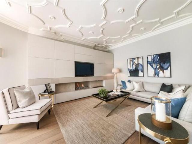 2 bedroom apartment for rent in Sloane Court West, Sloane Square, London, SW3