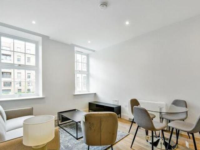 2 Bedroom Apartment For Rent In Slough, Berkshire