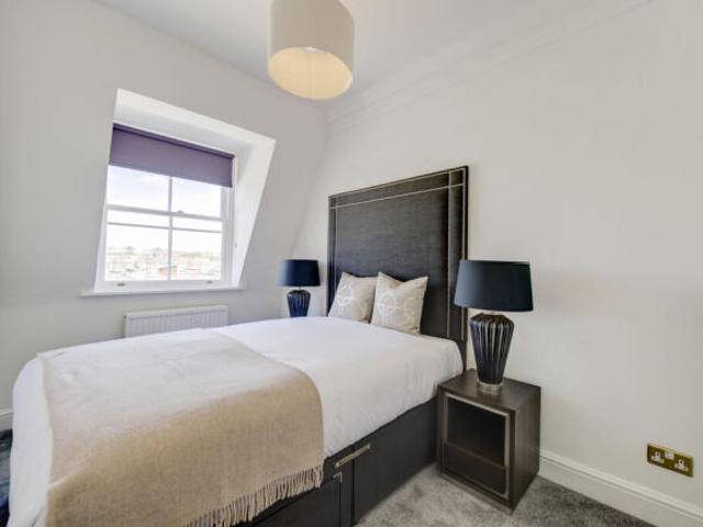2 bedroom apartment for rent in Somerset Court, 79 81 Lexham Gardens, W8