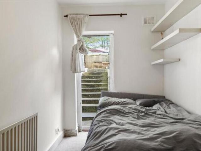 2 bedroom apartment for rent in South Lambeth Road, Vauxhall, SW8