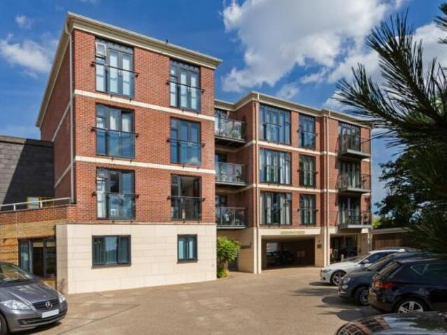 2 bedroom apartment for rent in South Park Sevenoaks TN13