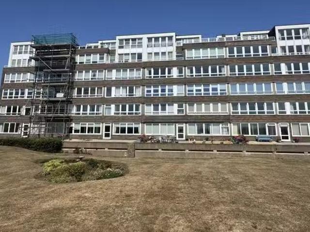 2 bedroom apartment for rent in South Road, Hythe, CT21