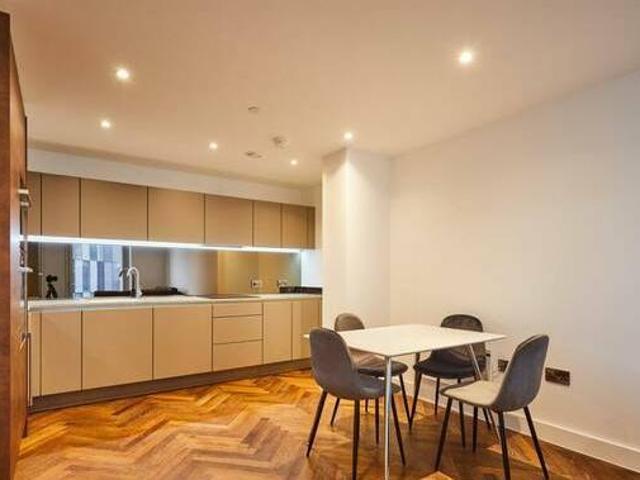 2 bedroom apartment for rent in South Tower Owen Street M15