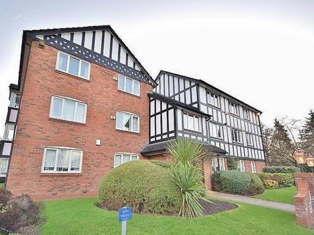 2 bedroom apartment for rent in South View Gardens Schools Hill Cheadle SK8