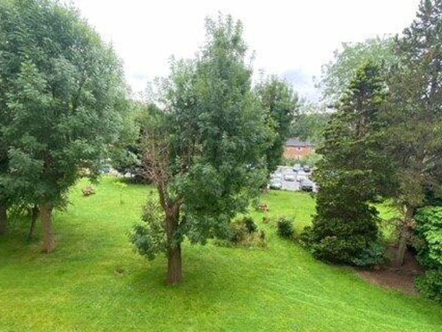 2 Bedroom Apartment For Rent In South Yorkshire, Uk