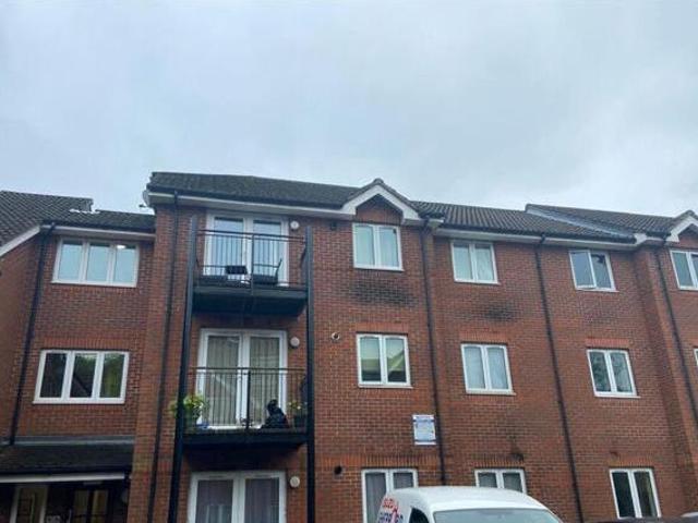 2 Bedroom Apartment For Rent In Southampton, Hampshire