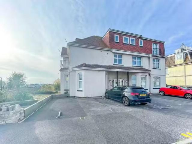 2 bedroom apartment for rent in Southern Road, Southbourne, Bo.
