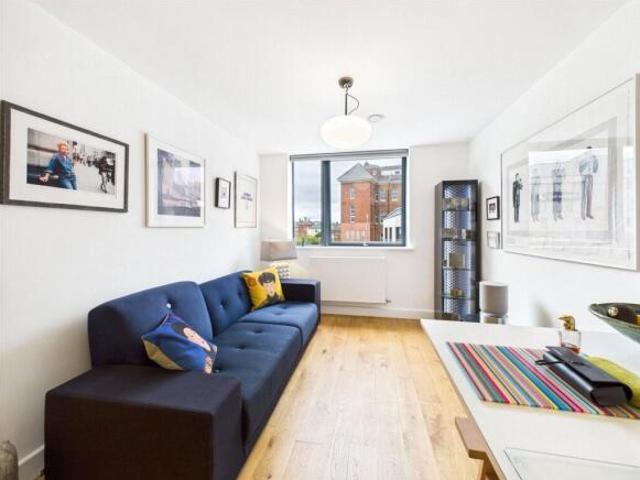 2 bedroom apartment for rent in Southernhay East, Southernhay, Exeter, EX1