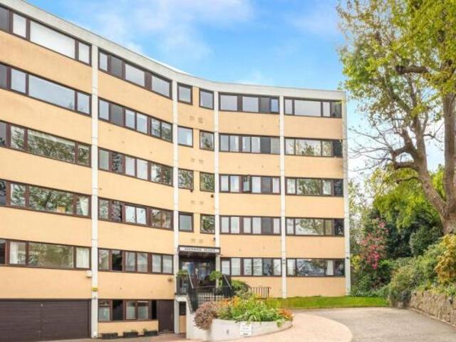 2 bedroom apartment for rent in Southwood Lawn Road, Highgate, N6