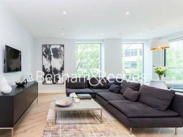 2 bedroom apartment for rent in Sovereign Court Hammersmith W6