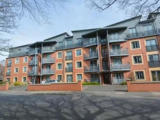 2 bedroom apartment for rent in Spire Court, Manor Road, Edgba.