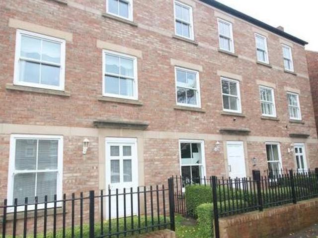 2 bedroom apartment for rent in Spring Gardens Court North Shields NE29