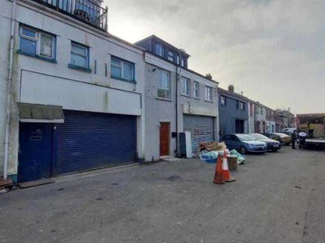 2 bedroom apartment for rent in Tudor Lane, Riverside, Cardiff, CF11