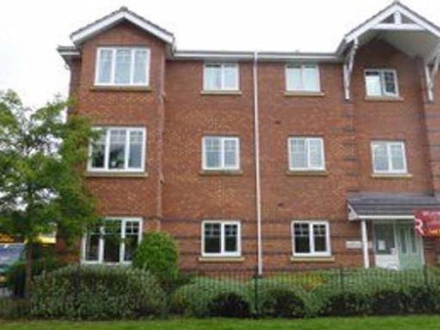 2 bedroom apartment for rent in Two Bed Ground Floor Flat with Garage CV22