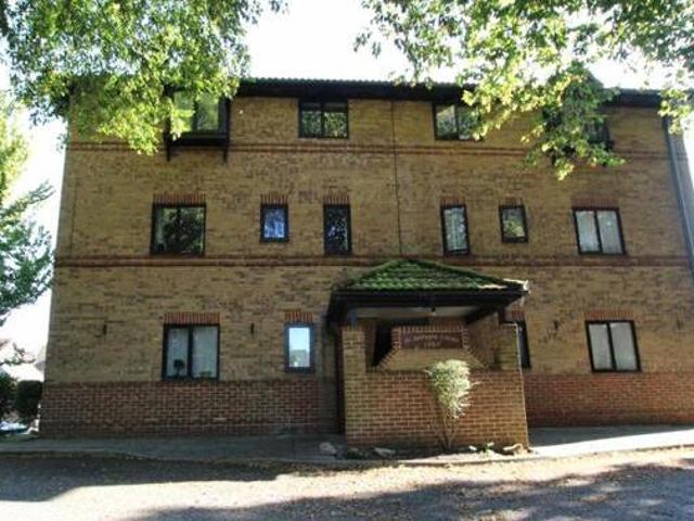2 Bedroom Apartment For Rent In Twyford, Berkshire