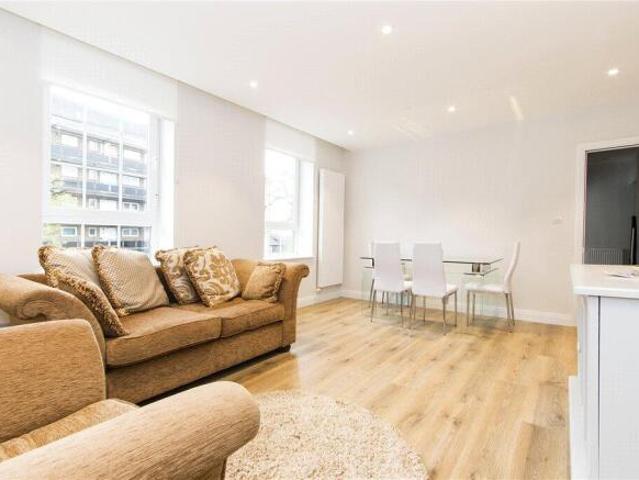 2 bedroom apartment for rent in Tabard Street, London, SE1