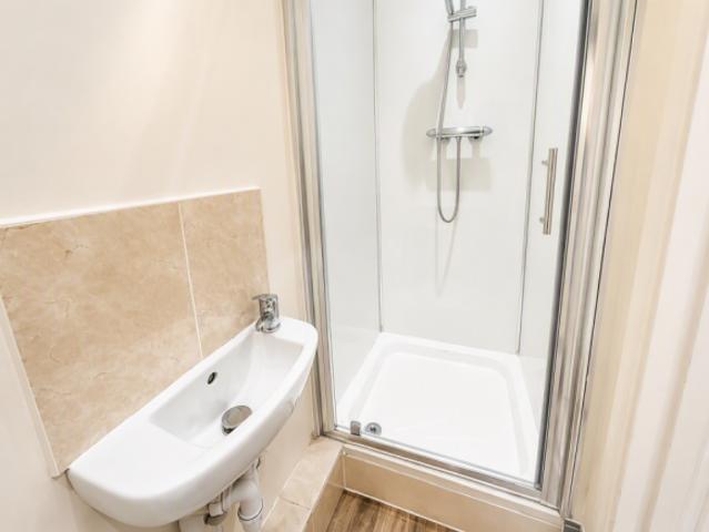 2 bedroom apartment for rent in Talbot Road, Hawkhurst, TN18