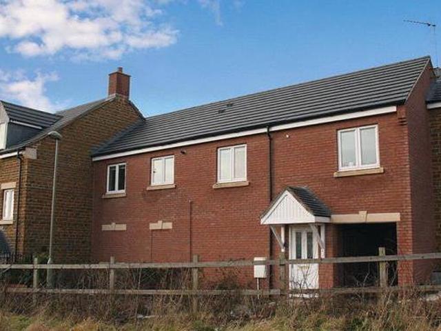 2 bedroom apartment for rent in Tarragon Walk Banbury OXON OX16