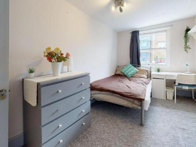 2 bedroom apartment for rent in Tavistock Place, London, WC1H
