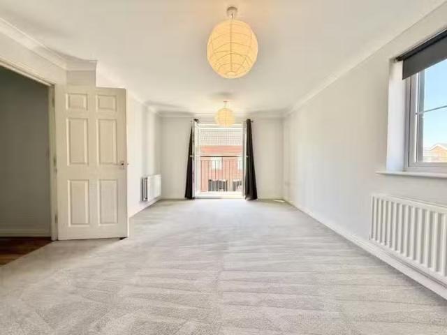 2 bedroom apartment for rent in Tayberry Close, Red Lodge, Suf.