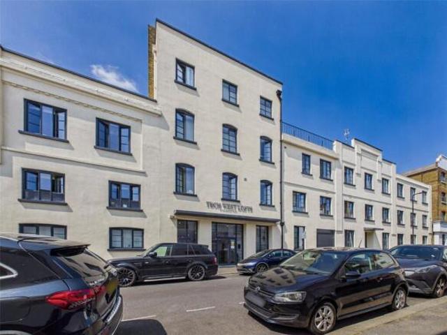 2 bedroom apartment for rent in Tech West House, Acton, W3