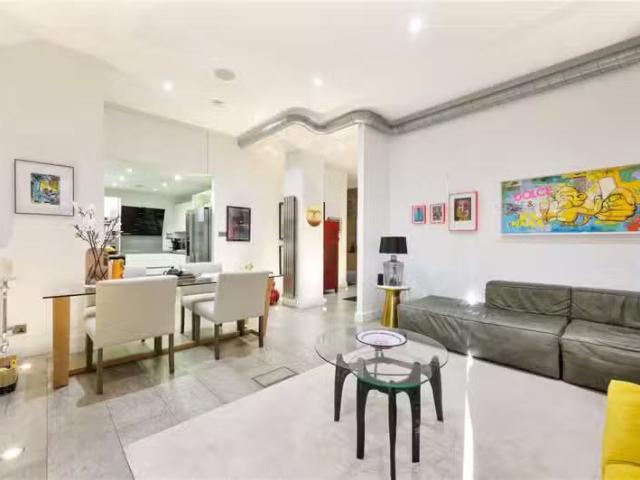2 bedroom apartment for rent in Telfords Yard, London, E1W