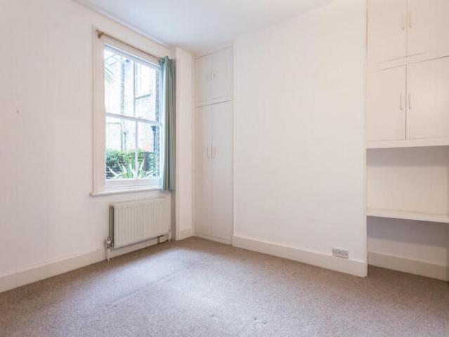 2 bedroom apartment for rent in Temple Road, Ealing, W5