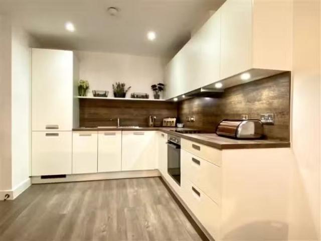 2 bedroom apartment for rent in Tennant Street, Birmingham, B1.