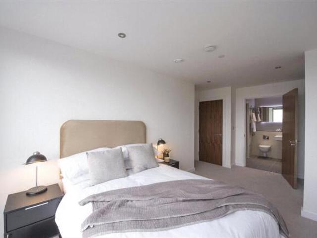 2 bedroom apartment for rent in Thames Quarter, 2 Napier Road, Reading, RG1