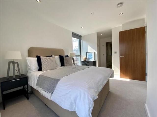 2 bedroom apartment for rent in Thames Quarter, 2 Napier Road, Reading, RG1